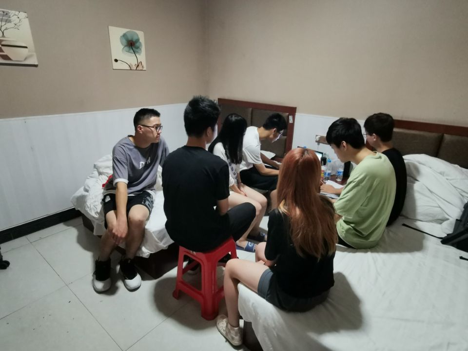 三省镜湖始，再悟阜阳行